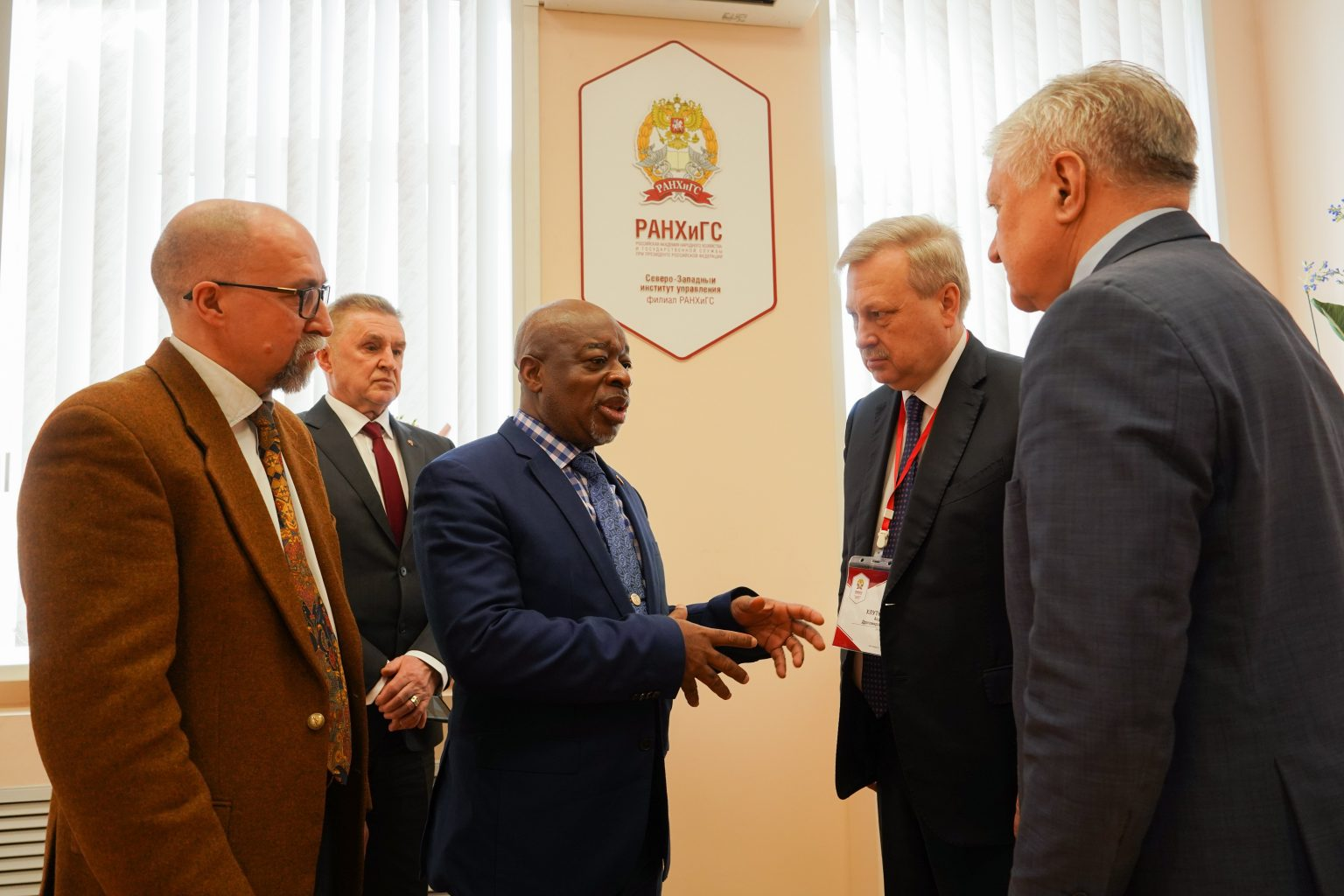 RANEPA St. Petersburg management meets the Ambassador of Equatorial ...